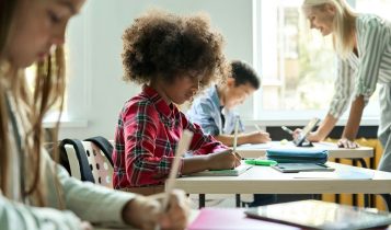 Prénom Timéo : origine, signification et popularité en France - 1 maman ...